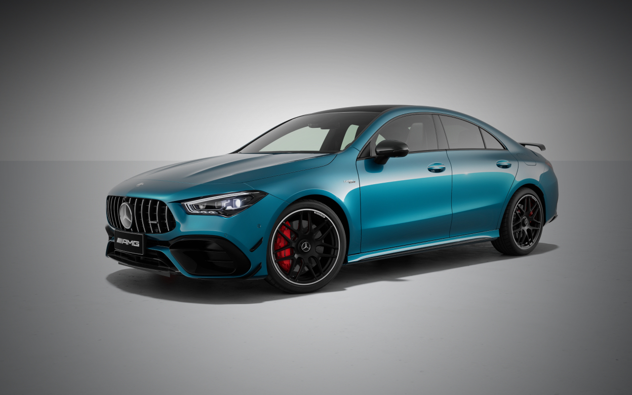 梅赛德斯-AMG CLA 45 S 4MATIC+
