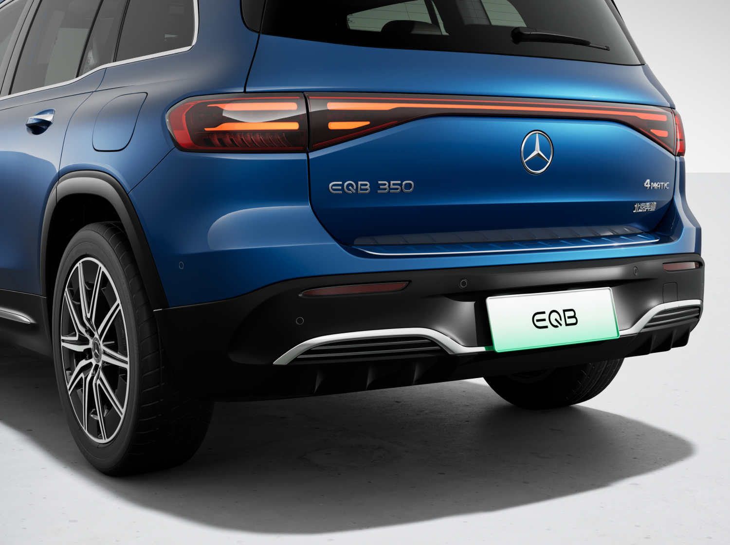 EQB纯电SUV